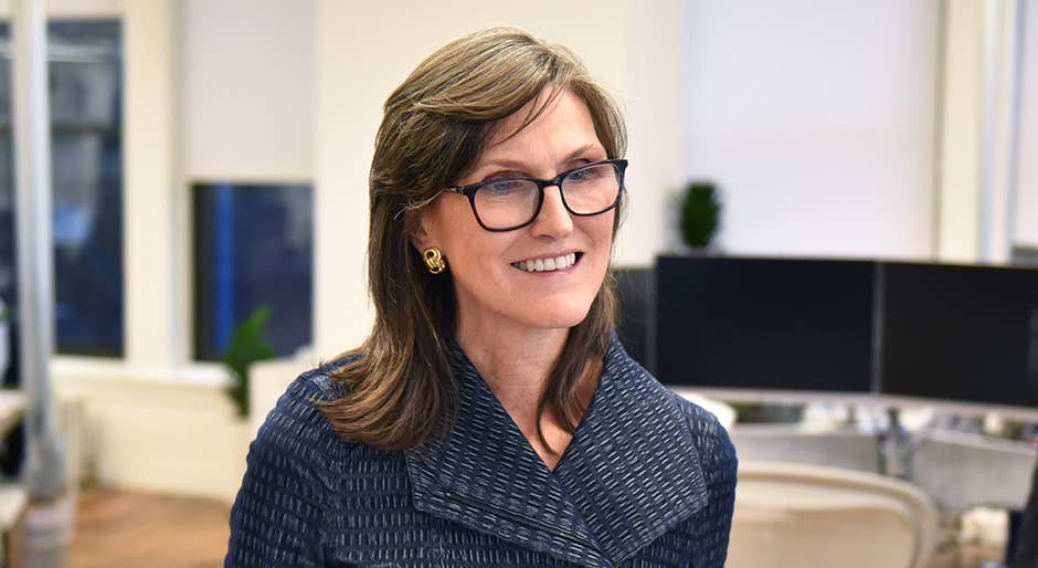 Cathie Wood predicts next gold crash, sees Bitcoin outperforming ...