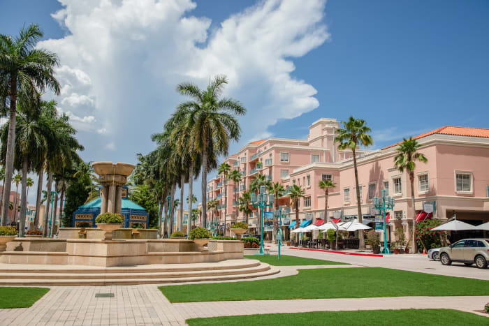 The Best Suburbs for City-Like Living - TheStreet