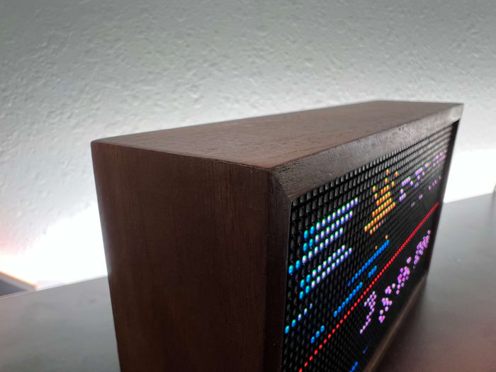 Tidbyt Review: a Smart Display With a Retro Look and Plenty of Apps ...