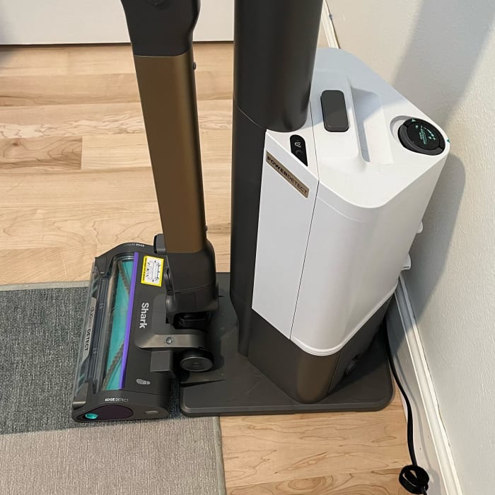 Shark Cordless PowerDetect Clean & Empty System Review - TheStreet