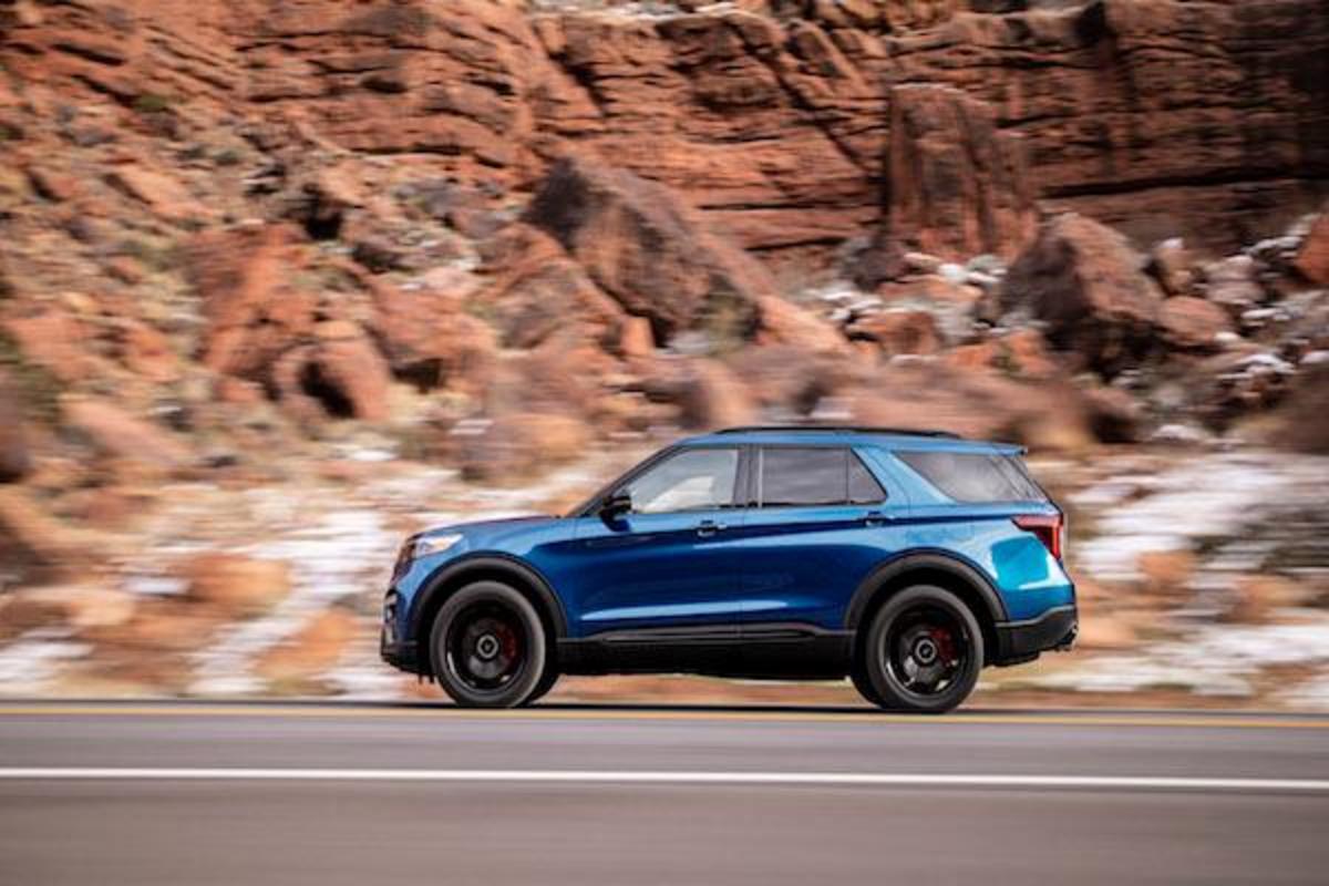 Ford Counts on Mustang, Explorer Speed to Set Them Apart From ...