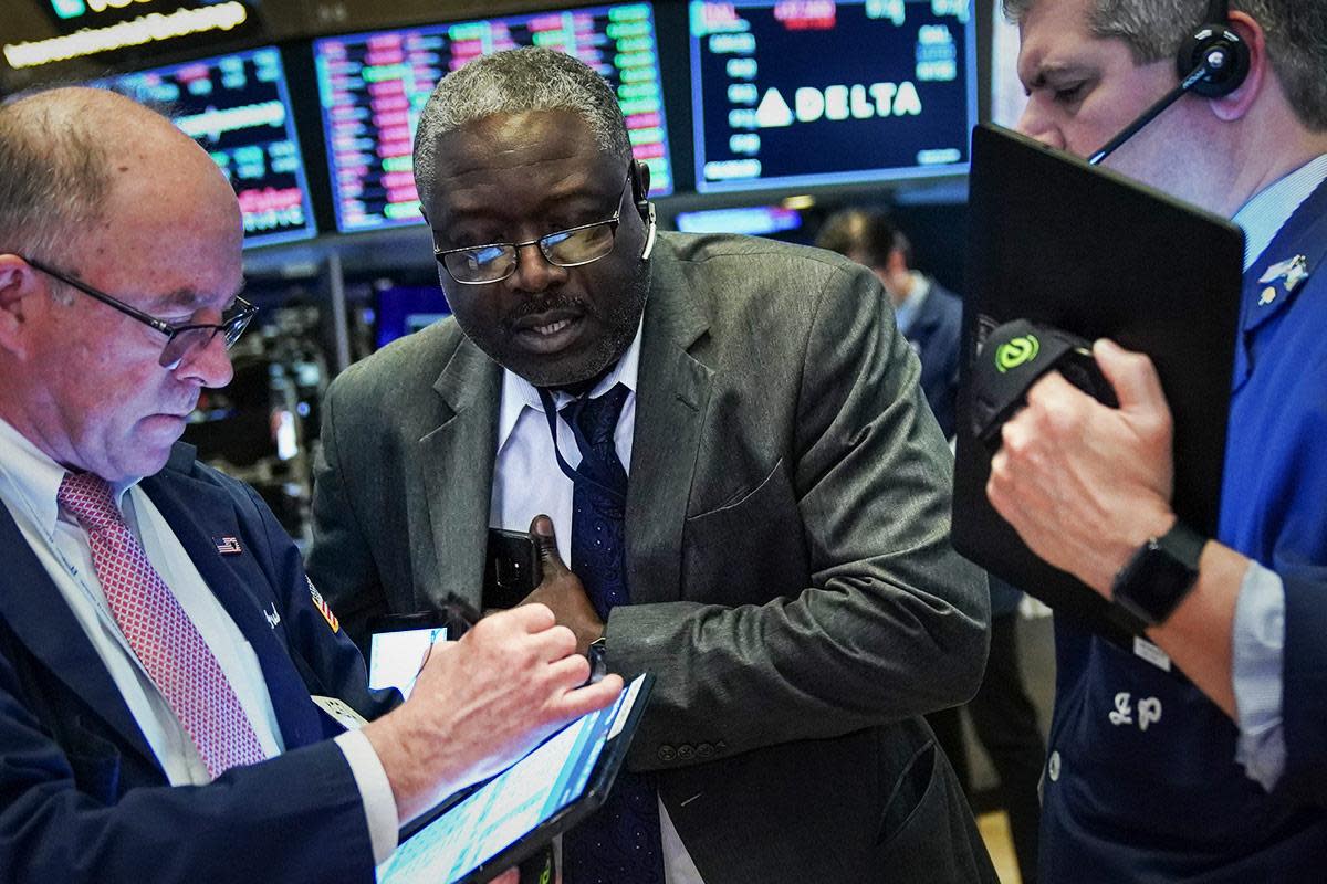 Jerome Powell, Levi Strauss, Apple, U.S. Women's Soccer - 5 Things You ...