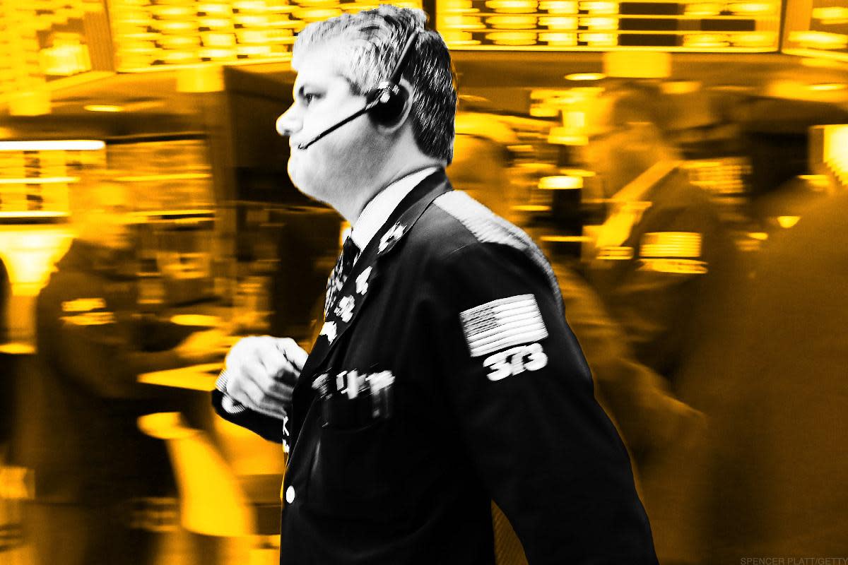 Federal Reserve, Nike, Delta and Dunkin' - 5 Things You Must Know ...