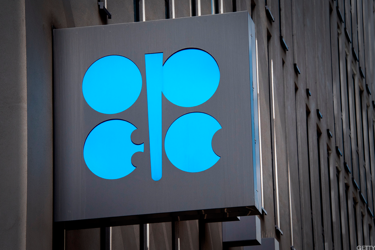 Russia, Saudi Arabia, Agree to OPEC Oil Cut Extension - TheStreet
