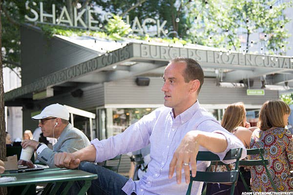 Shake Shack CEO: Listen Up Wall Street, We Have a Sizzling Future ...