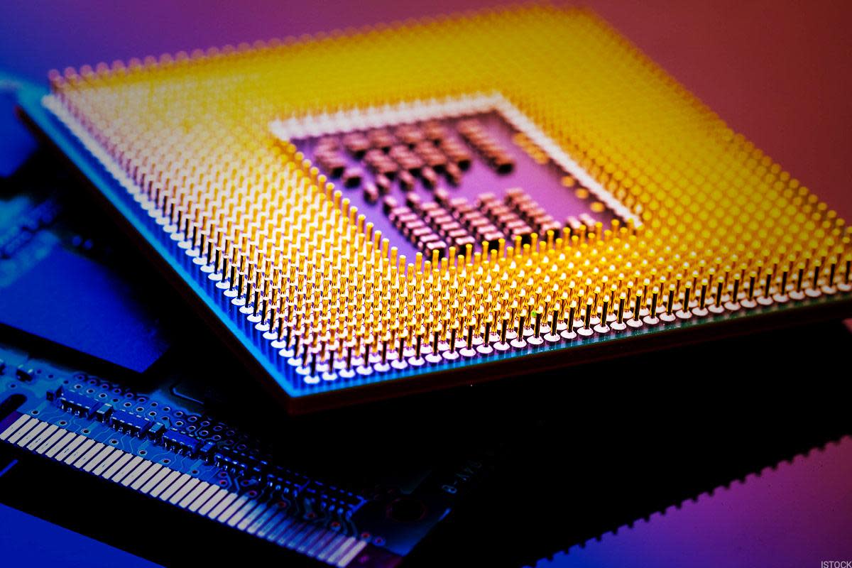 A Market Led by Semiconductors Is a Good Market, Says Jim Cramer ...