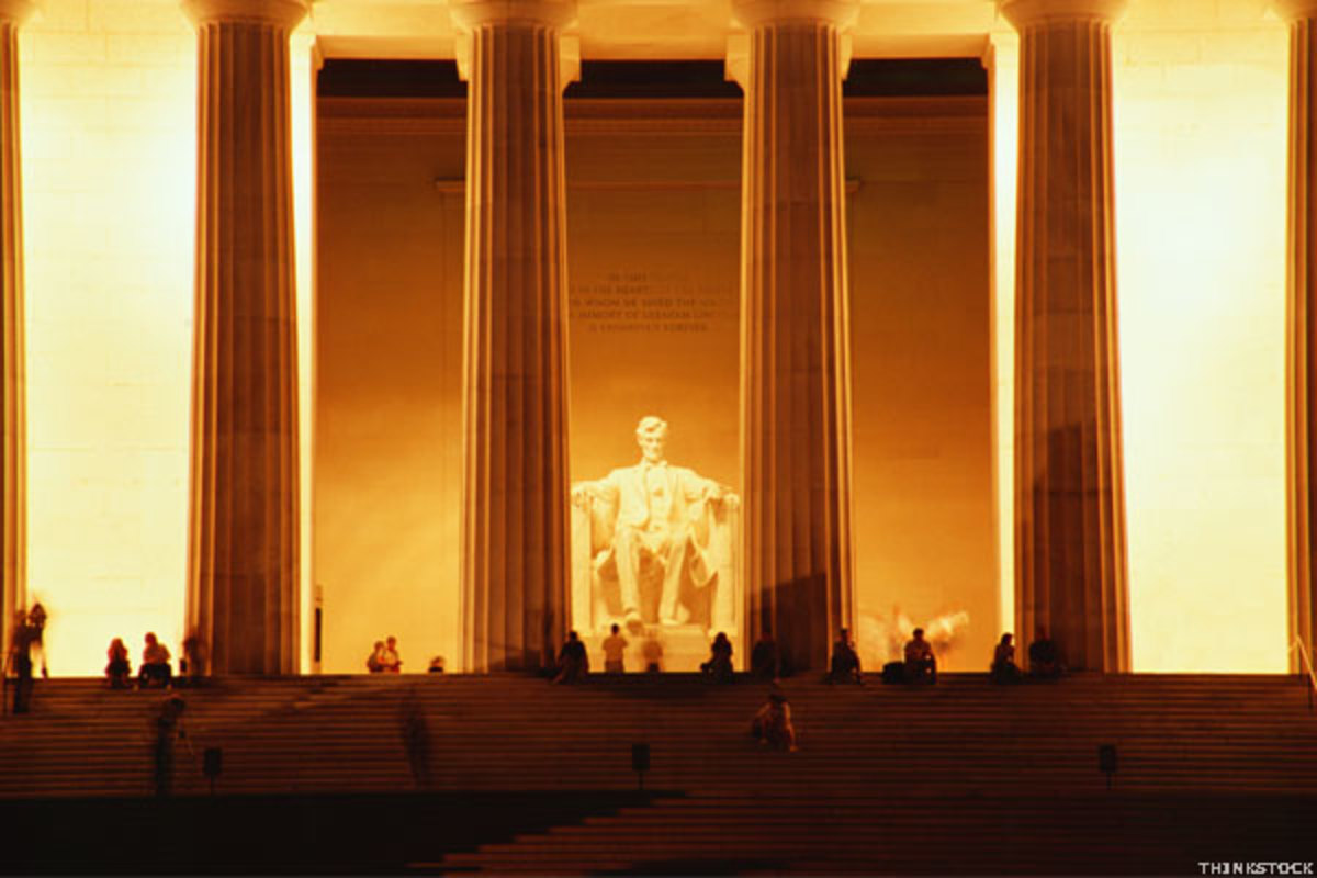 Tom DeLay to Serve 3 Years in Prison - TheStreet