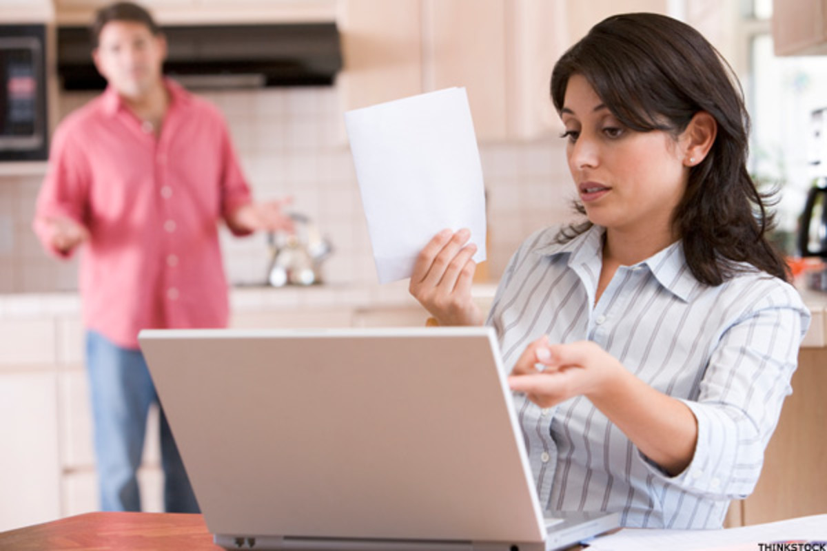 Cheating With a Co-Worker Never Works: Ask Noah - TheStreet