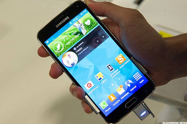 Samsung Boots Galaxy Smartphone Design Boss - TheStreet