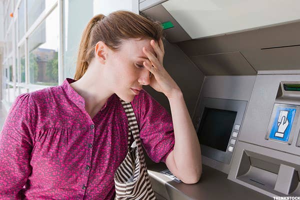 5 ways to avoid stupid spending, personal finance decisions - TheStreet