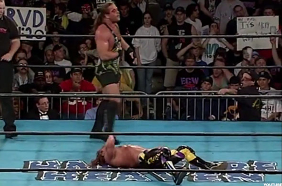 Top 10 Extreme Matches to Watch on the WWE Network - TheStreet