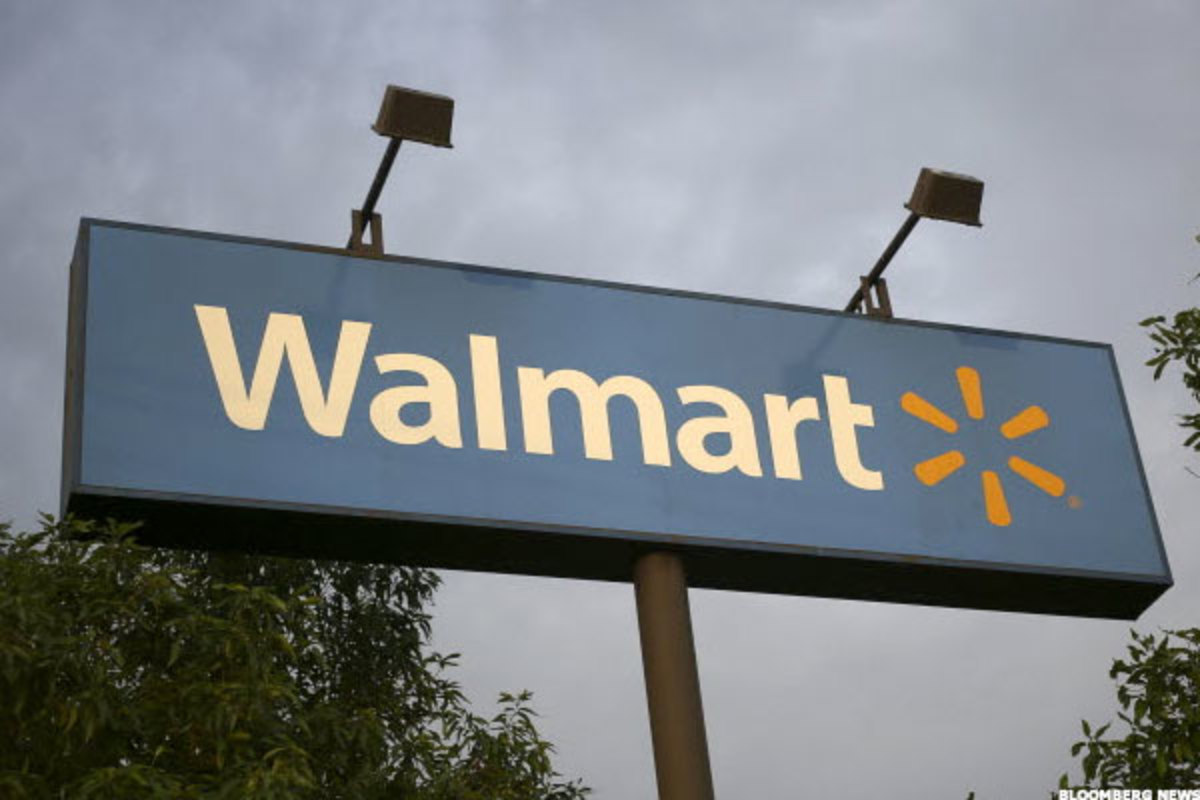 Did Walmart's (WMT) CEO Really Earn His $19.8 Million Compensation ...