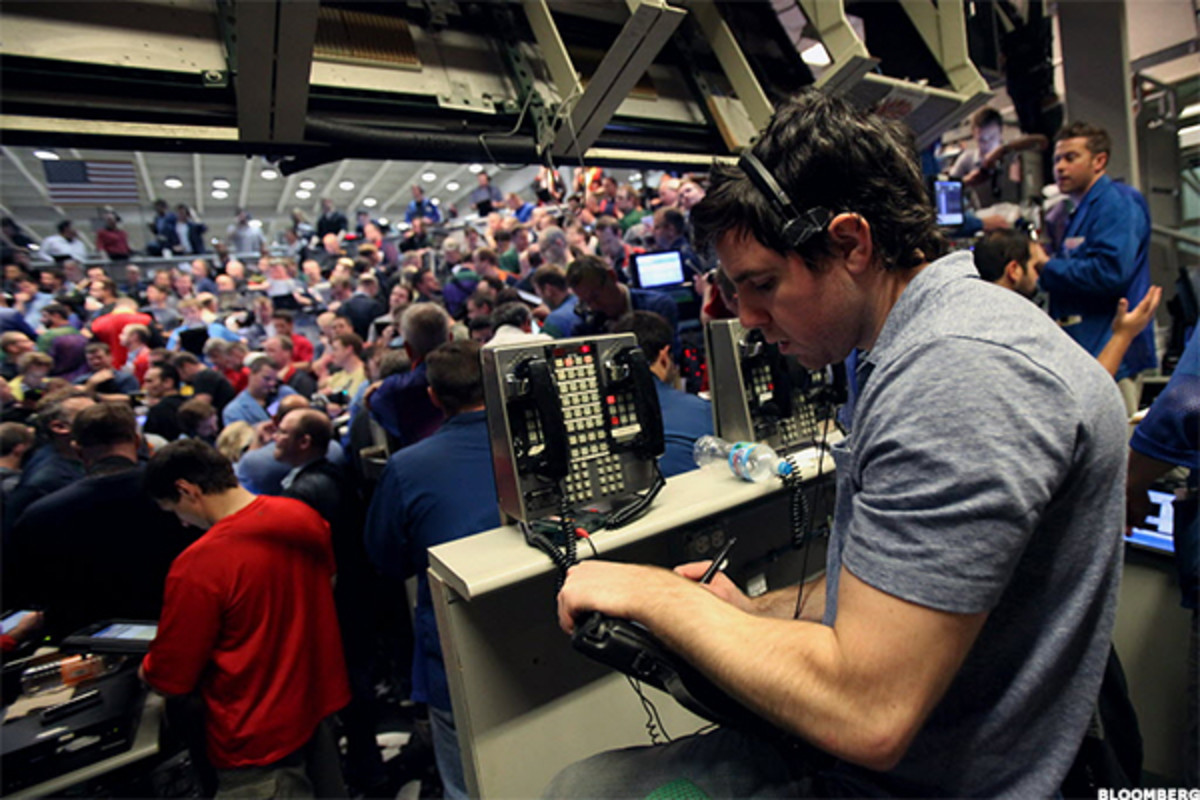 More Squawk From Jim Cramer: Apple (AAPL) Stock Upgrade 'Genuine ...