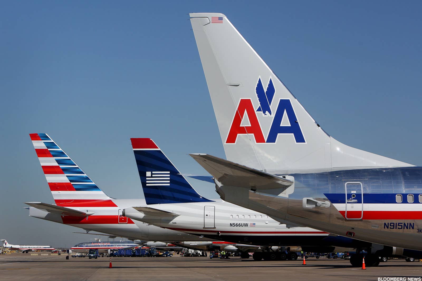 American Airlines (AAL) Stock Surges, Deutsche Bank Upgrades - TheStreet