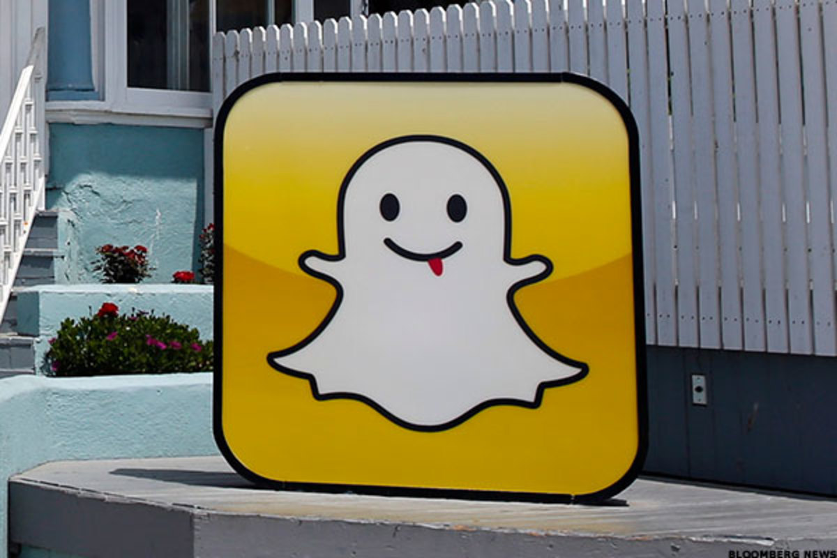10 Reasons Why Snapchat's $485.6 Million Fundraising Shows It's Worth ...