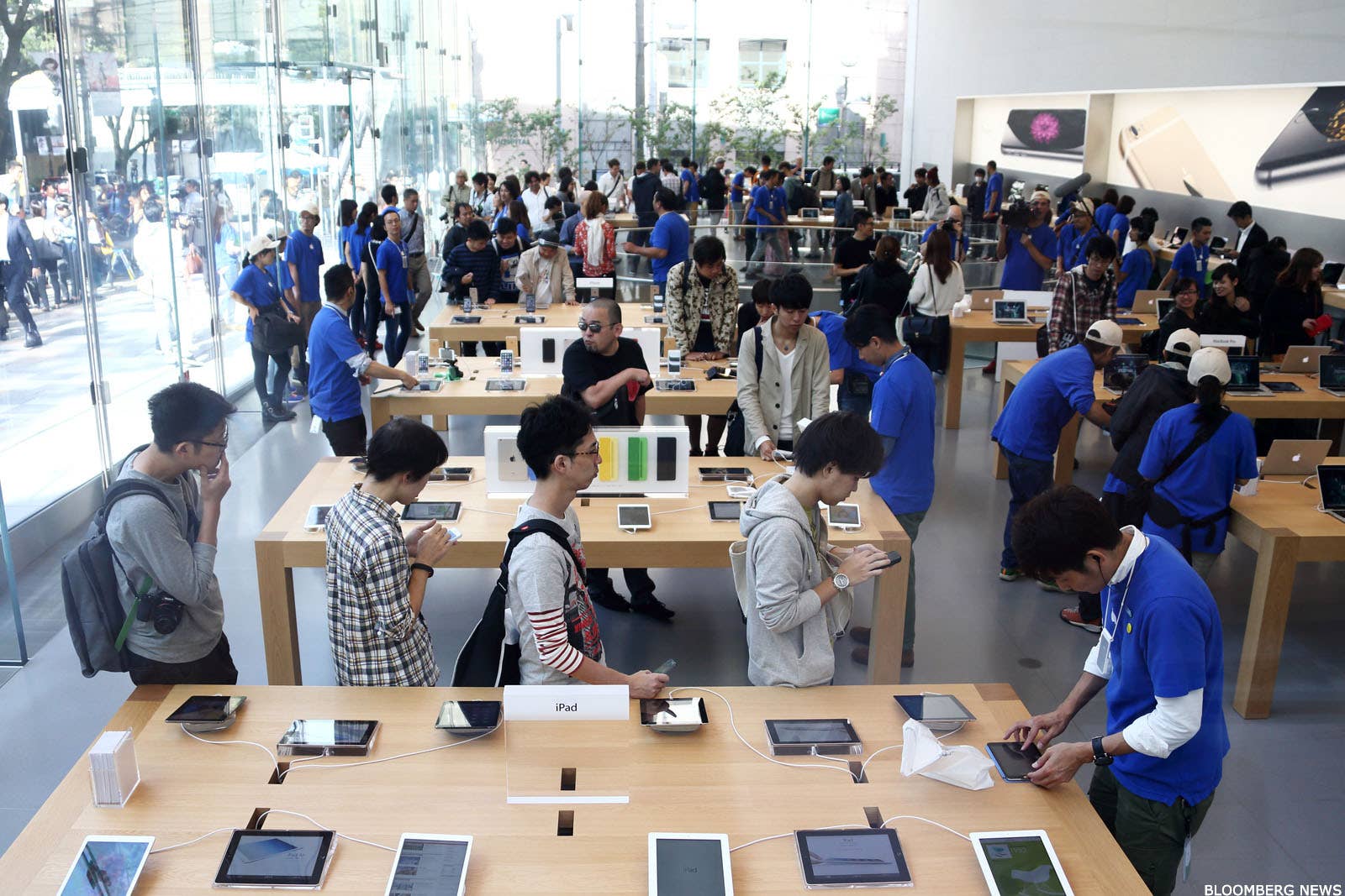 Apple's Retail Strategy Is Still Paying Off in a Big Way - TheStreet