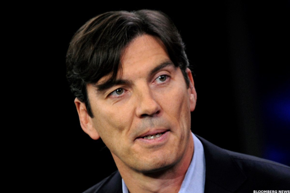 AOL CEO Armstrong Explains Pros of Verizon (VZ), Yahoo Deal on CNBC ...