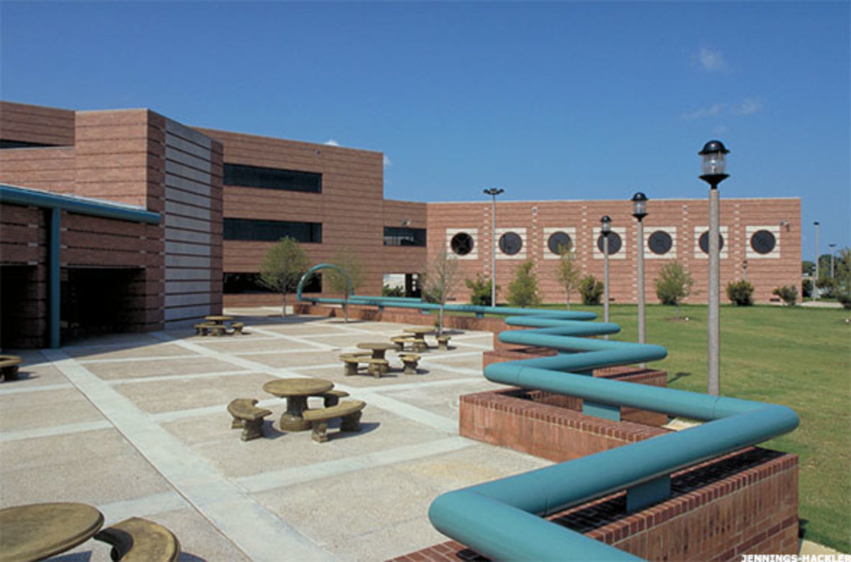 The 25 Best Public High Schools in America - TheStreet