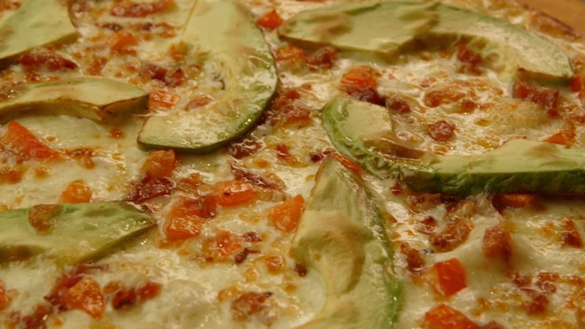 Pie Five Pizza Looks Forward to 'Rave' Reviews with New Brand - Video ...