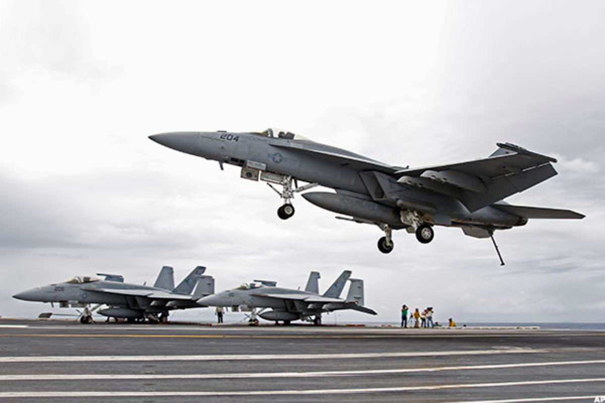 Lockheed, Raytheon Win Contracts for Nuclear Cruise Missile, Boeing ...