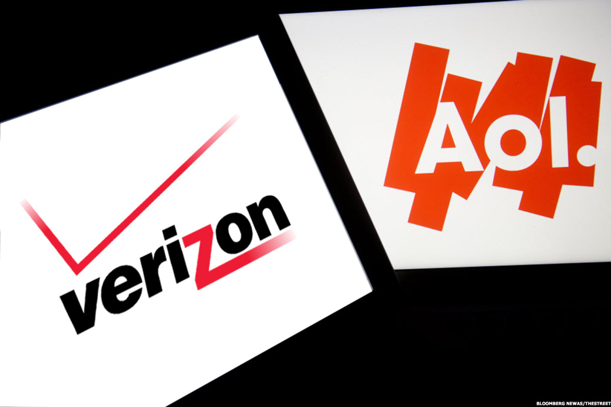 A Short History of AOL (AOL), From 'You've Got Mail' to Verizon (VZ ...