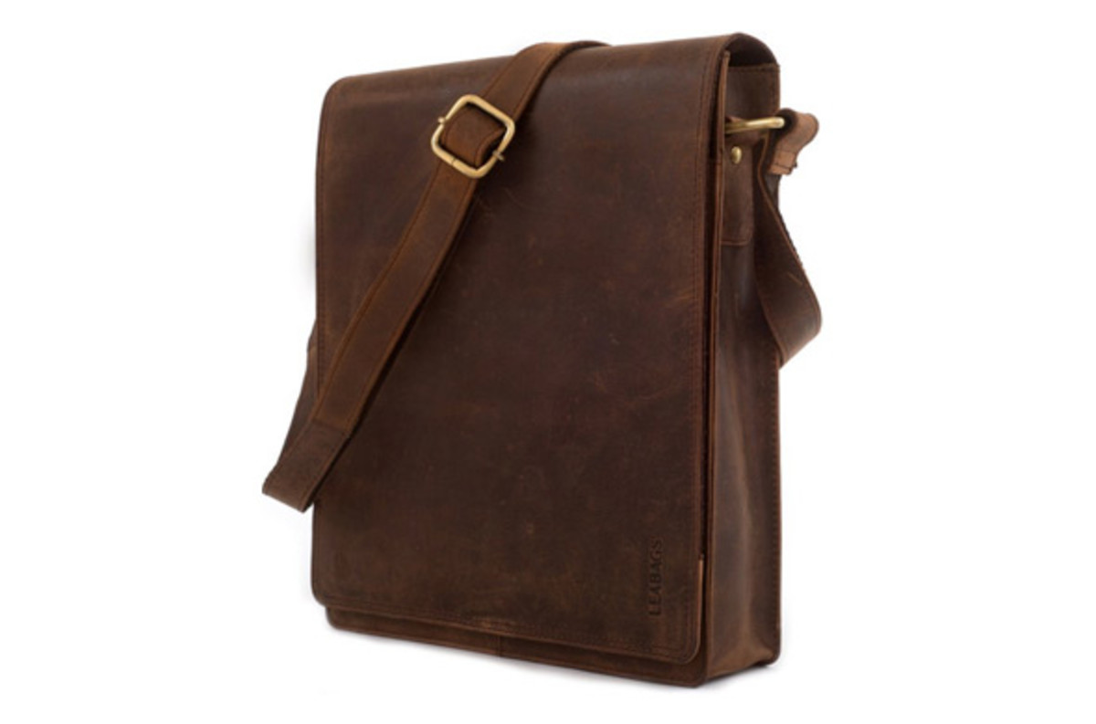 Here Are the 10 Best Man Bags to Carry to Work - TheStreet