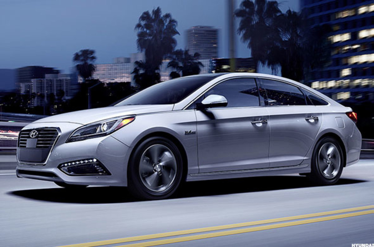 The 16 Most Fuel-Efficient Vehicles in 2016 That Still Use Gas - TheStreet