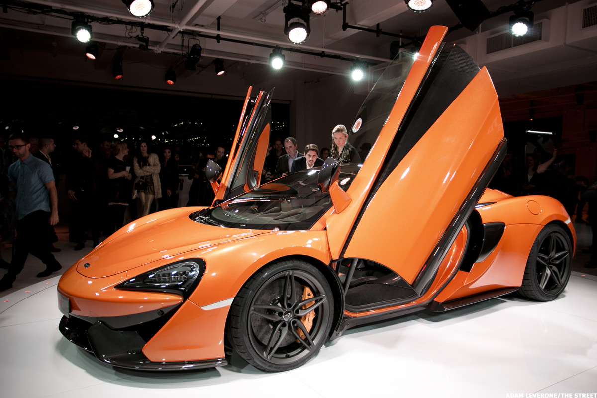 A $200,000 Hybrid McLaren Is Coming? - TheStreet
