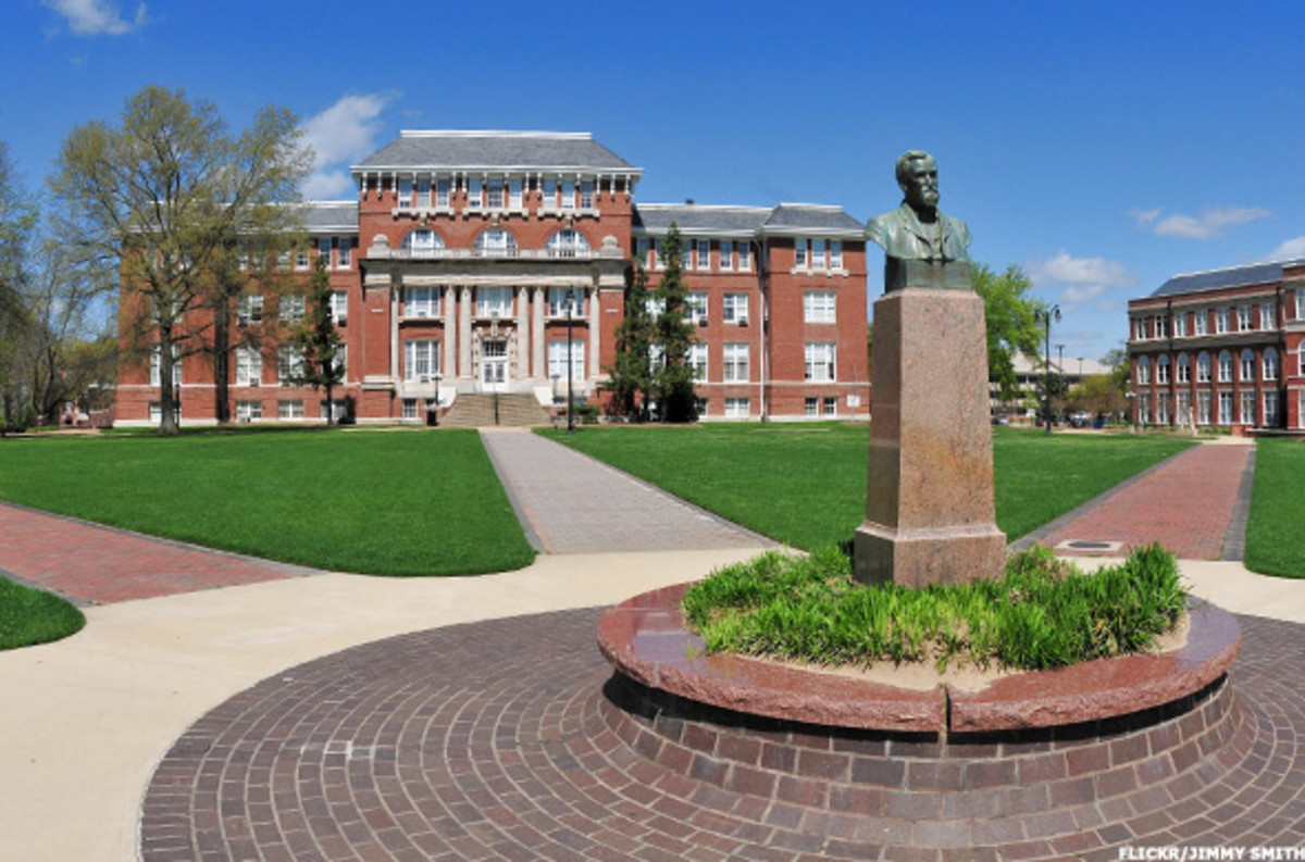 The 51 Best Colleges Across the U.S. for High-Paying Jobs - TheStreet