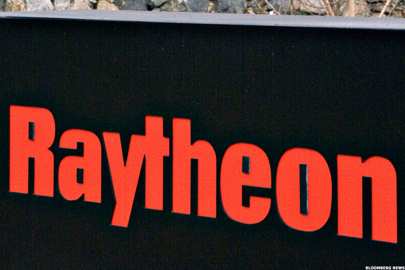 Raytheon Stock Bulls Should Wait for Lower Price to Jump In - TheStreet