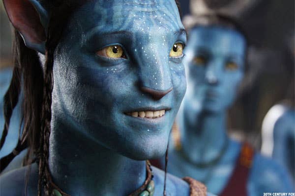 10 Biggest Christmas Blockbusters of All Time - TheStreet