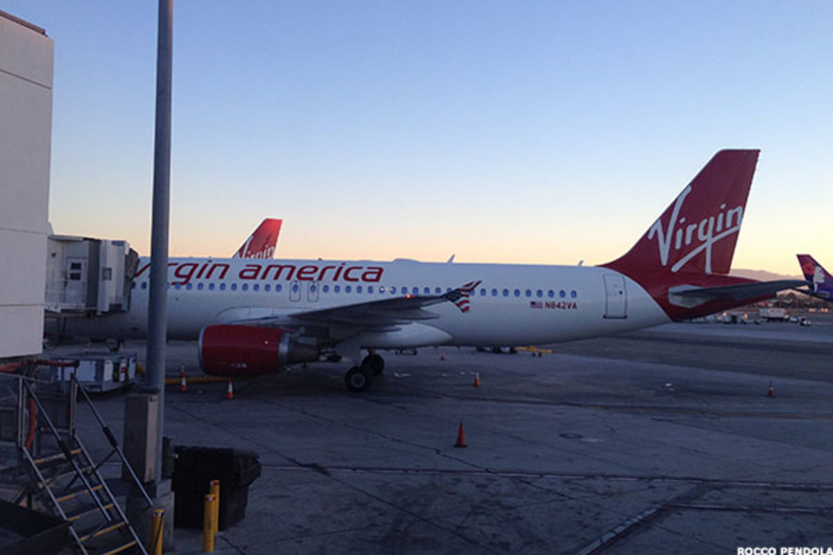 The Good and Bad From One Airline's Overpriced Business Class Cabin ...