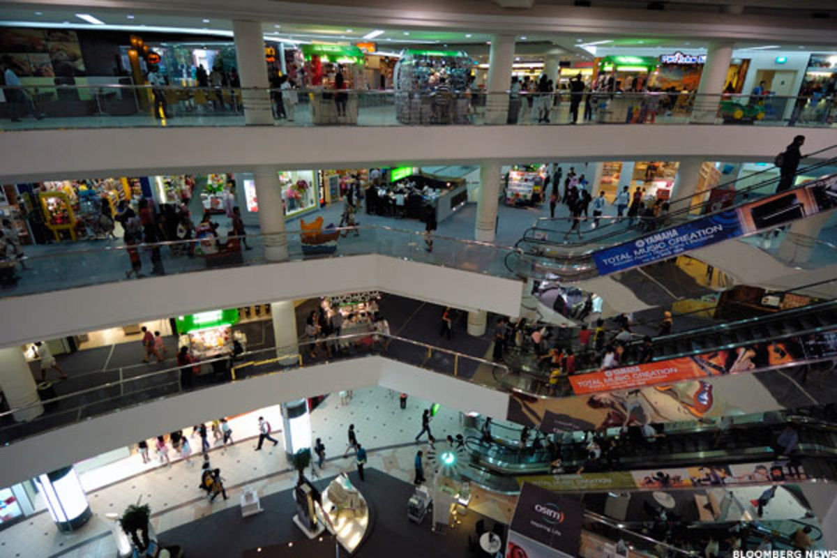 Malls Aren't Dead, Long Live the Mall: Simon Property CEO - TheStreet