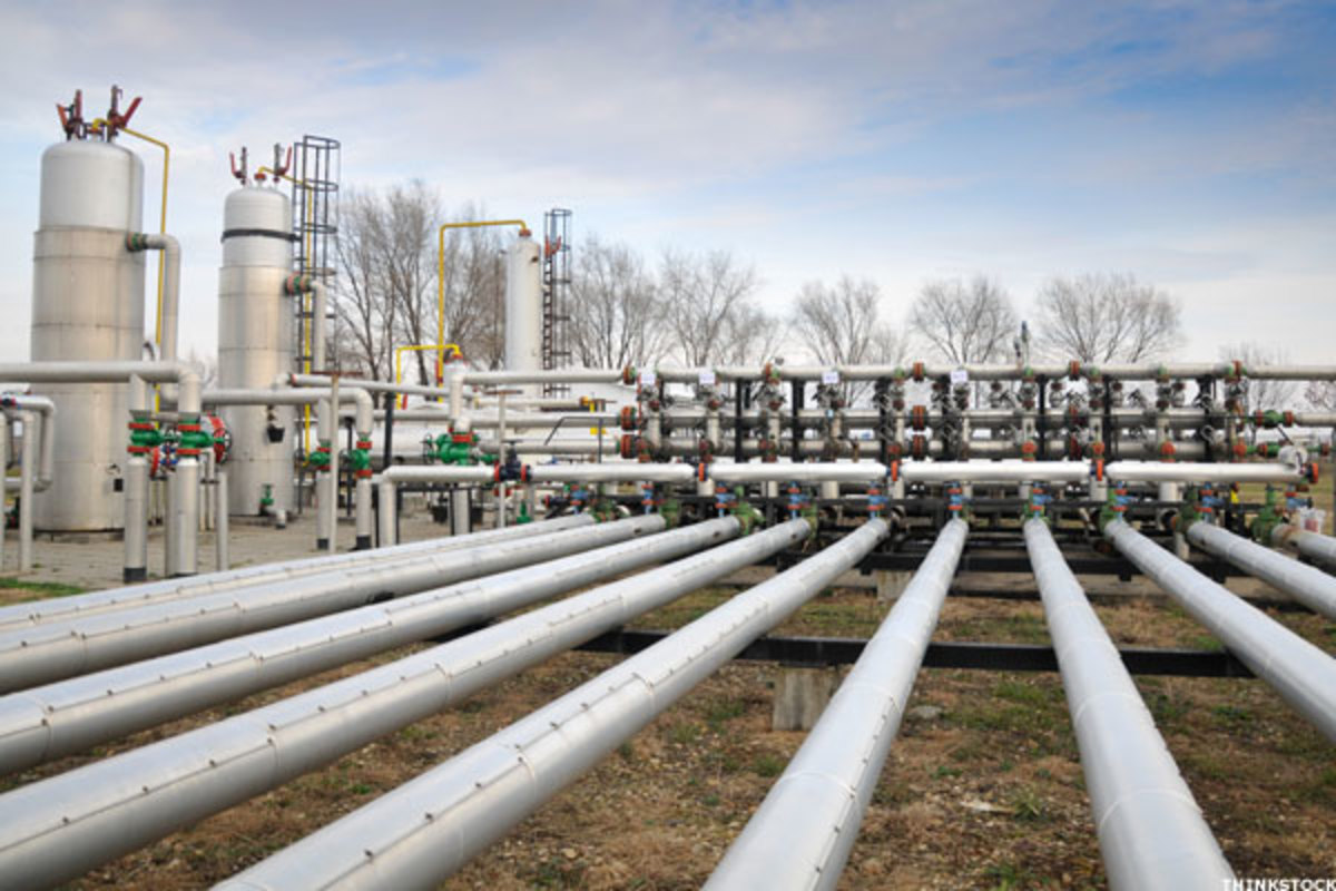 Playing the Pipeline: TransCanada and Marathon Petroleum - TheStreet