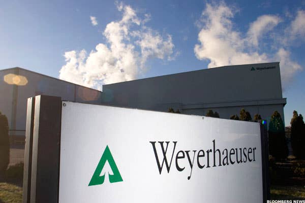 Weyerhaeuser Shifts Housing Focus in $2.45B Cascades Timber Deal ...