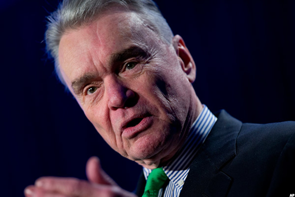 Gordon Bethune Is a Star but He's Not What United Airlines (UAL) Needs ...