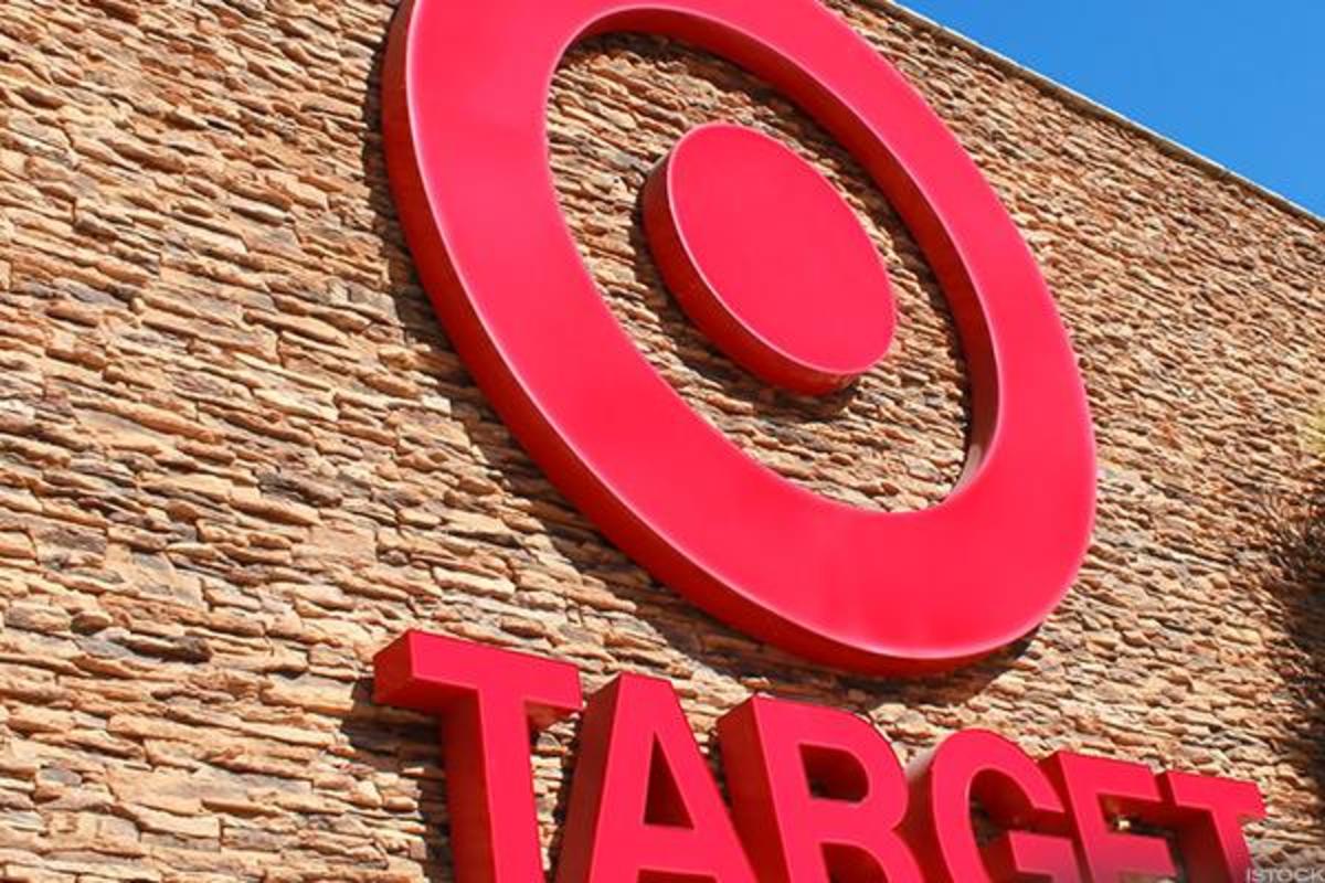Target (TGT) Is Boosted by Earnings Beat, Providing Long-Term Optimism ...