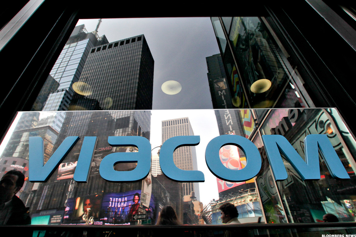 Viacom (VIAB) Stock Drops After Appointing CEO Philippe Dauman as ...