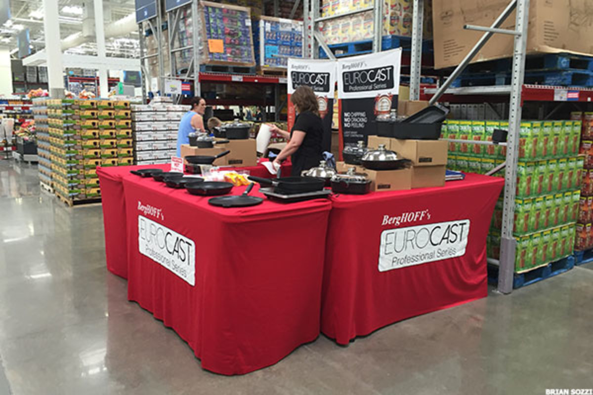 Inside Sam's Club's Attempt to Dethrone Costco as the King of Bulk ...