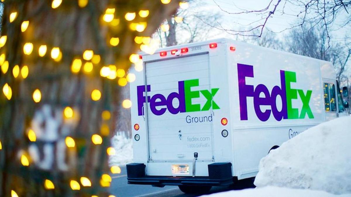 FedEx Delivers Plans to Be Carbon Neutral by 2040 - TheStreet