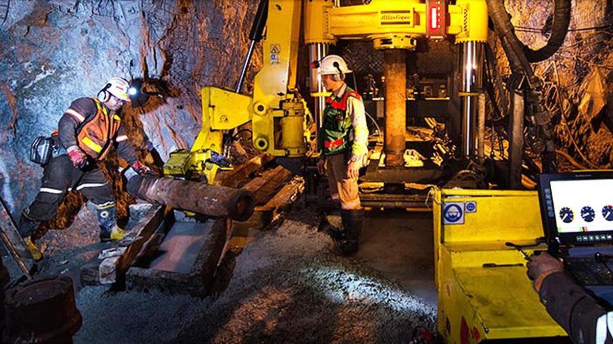 Freeport McMoRan, Mining Stocks Fall on Lower Pricing, China Demand ...