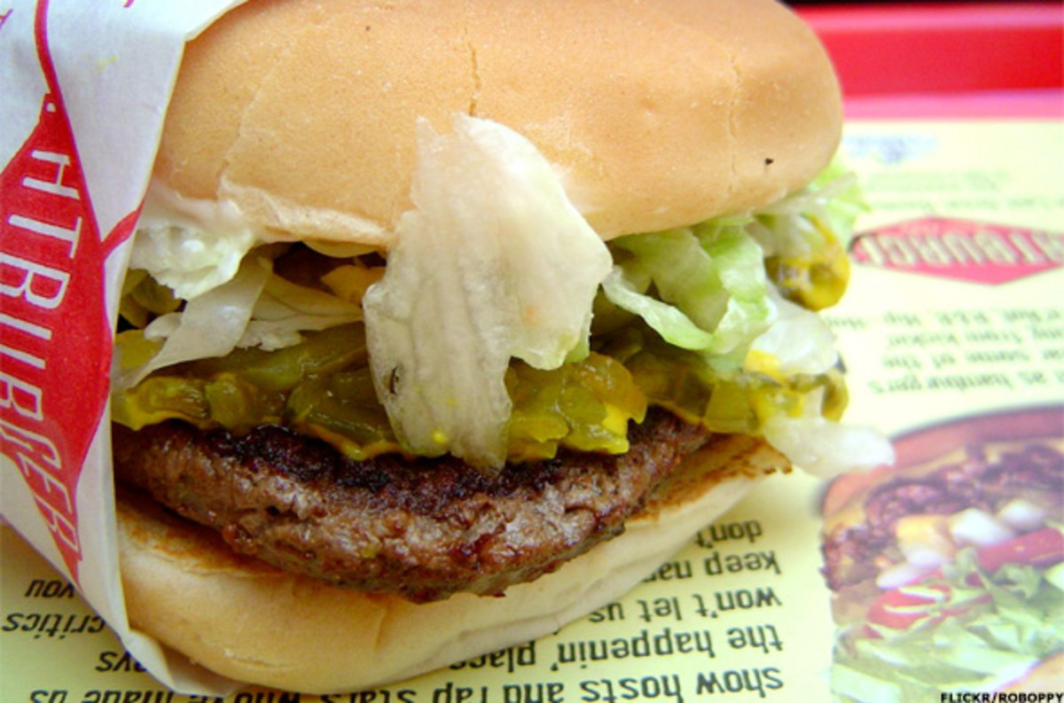 America's 10 Favorite Fast-Food Burgers - TheStreet