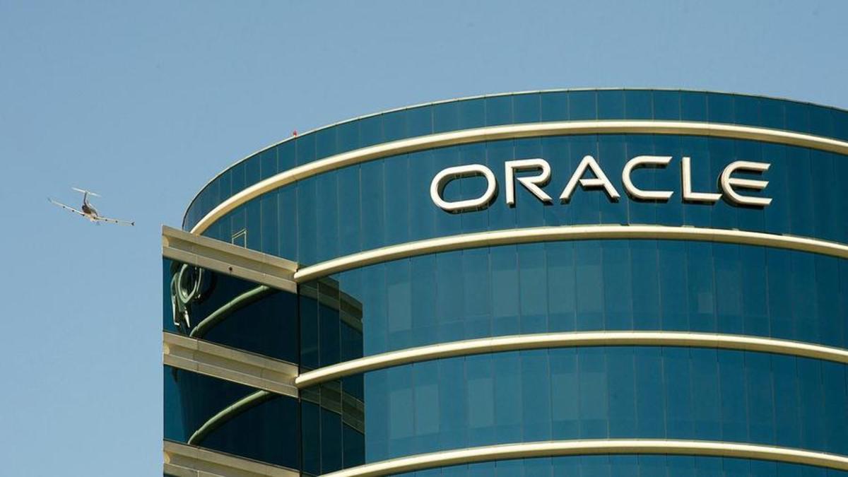Oracle Appears Ready to Rip Higher Ahead of Earnings; Here's How to ...