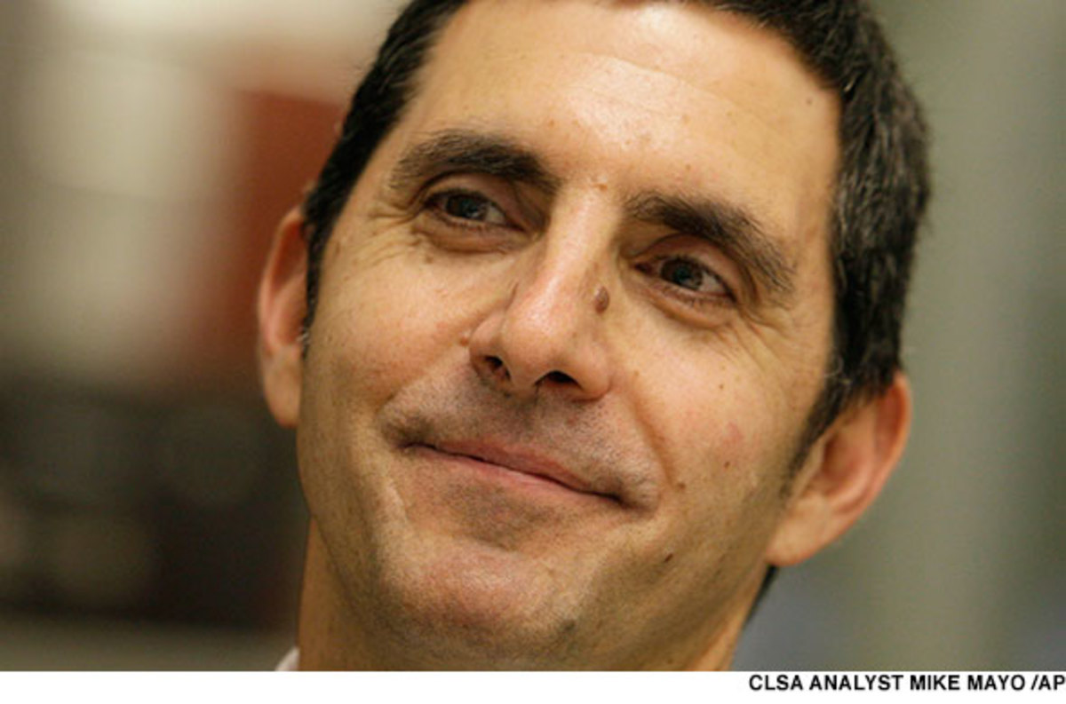 Even Jobless, Fiery Analyst Mike Mayo Won't Stop Badgering Banks ...