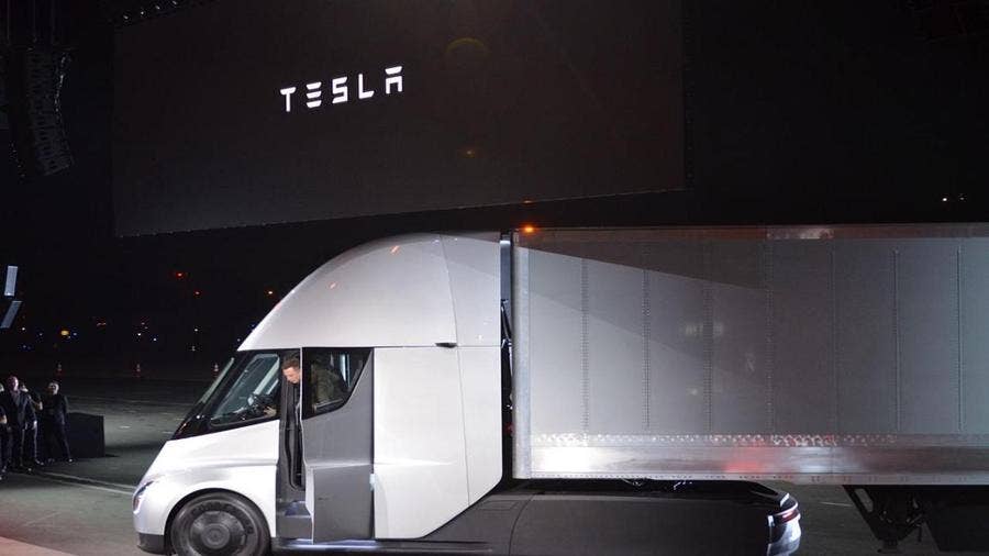 Elon Musk Revealed a Big Surprise at Tesla's Semi Truck Launch Event ...