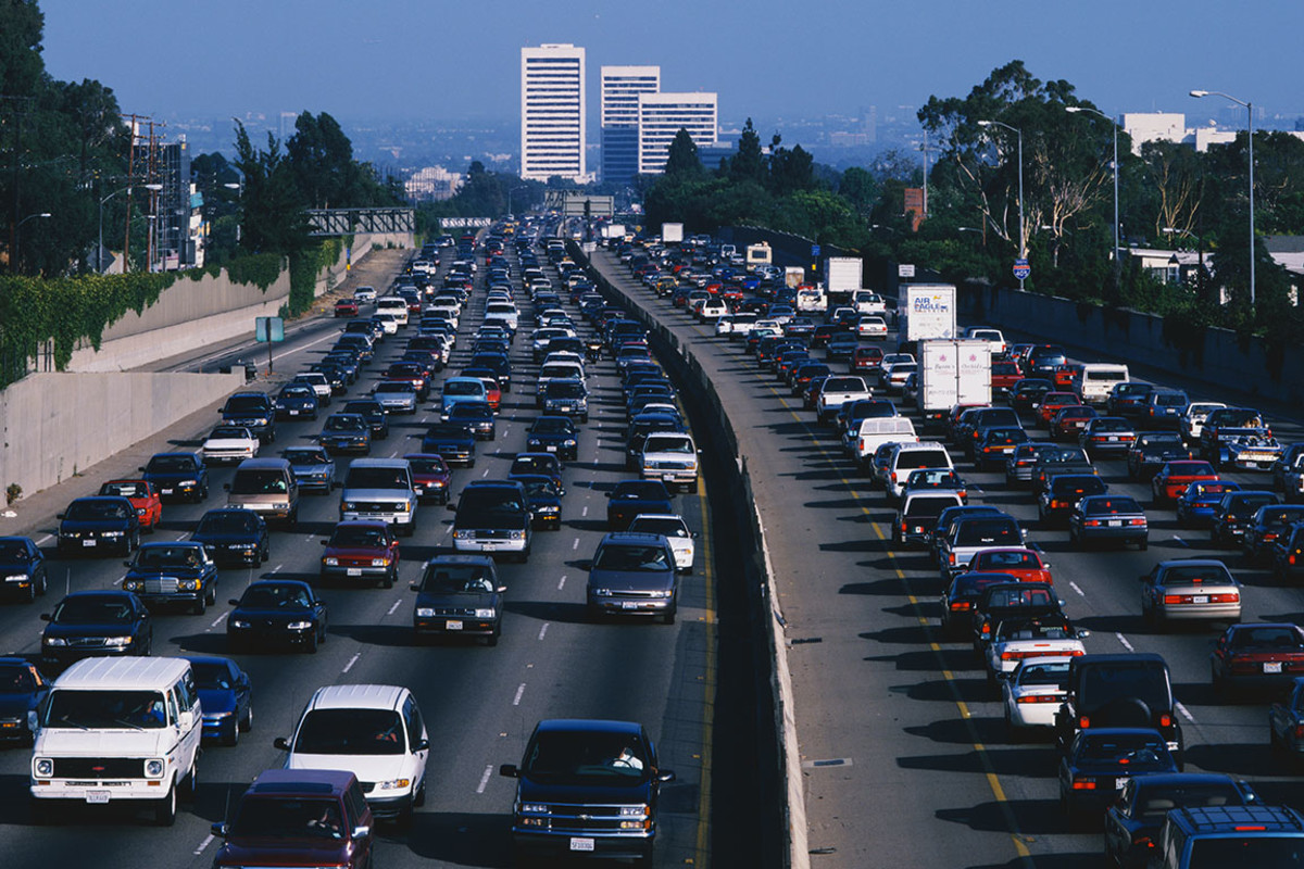 Cities Where Drivers Waste the Most Time and Money in Traffic - TheStreet