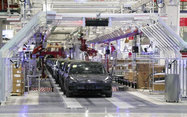 Tesla Looks to Stay in California With New Battery Plant - TheStreet
