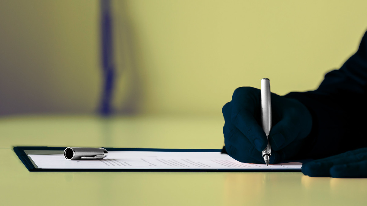 What Is a Signature Loan and How Does It Work? - TheStreet