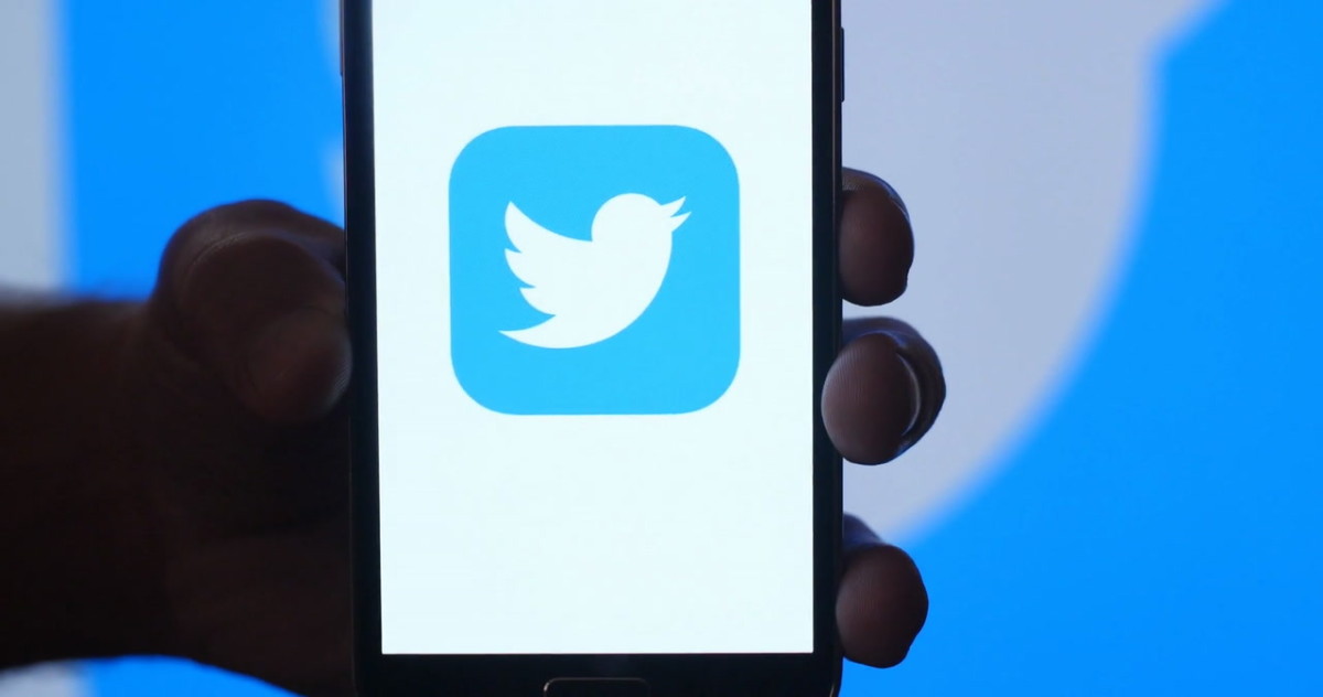 Premarket Movers Monday - Twitter, Netflix, Cars.com - TheStreet