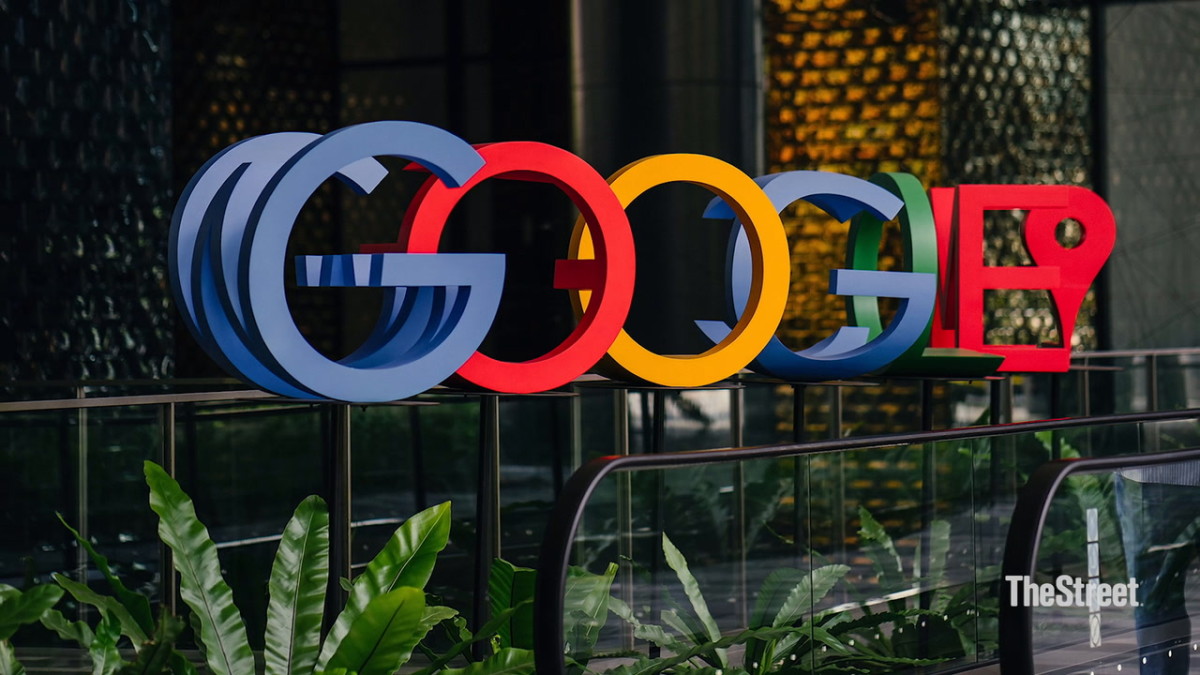 Google Looking to Partner With India's Jio Platforms - TheStreet